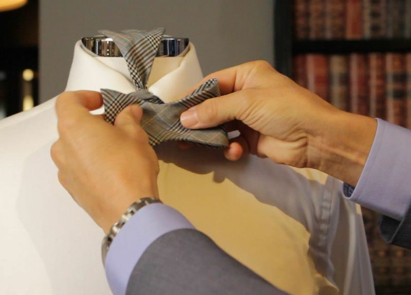 How to Tie a Bow Tie: Video Guide to the Best Bow Tie - The Manual