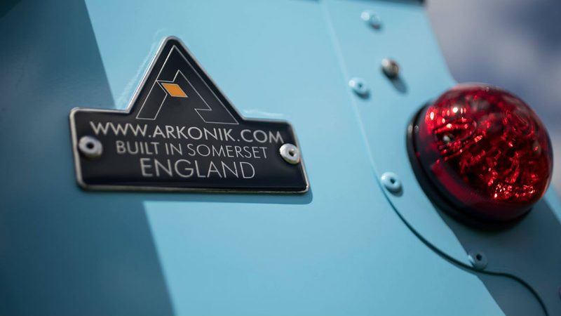 Stop What You're Doing and Customize Your Dream Land Rover Defender ...