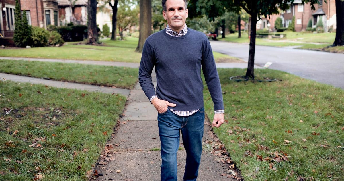 Best Clothing Brands for Shorter Men - The Manual