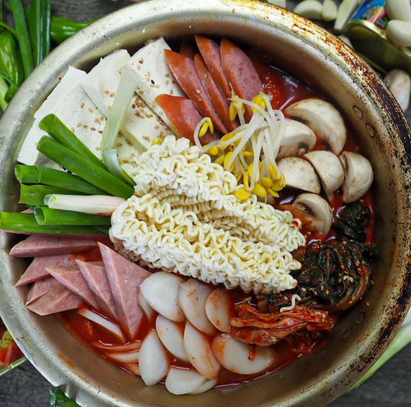 How To Make Budae Jjigae, A Hearty Korean Army Stew - The Manual