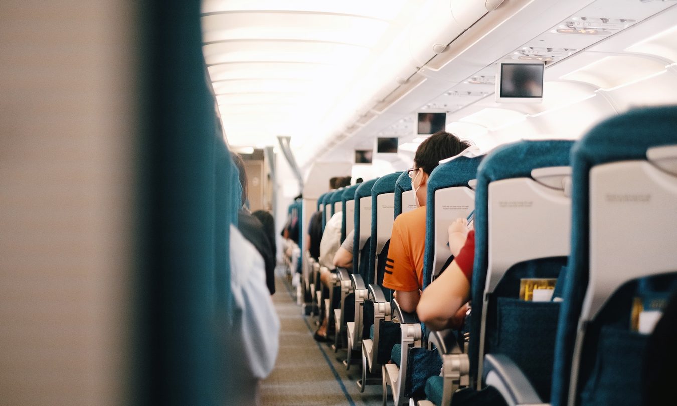 Main cabin vs. basic economy: What's the best choice? - The Manual