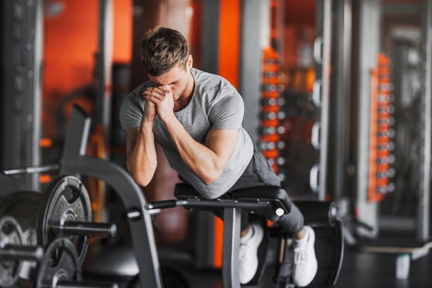 How to use a back extension machine for maximum results - The Manual