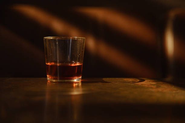 The health benefits of drinking whiskey - The Manual