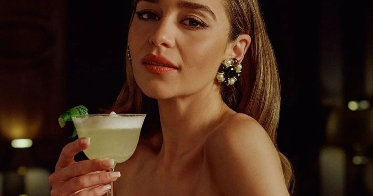 Emilia Clarke’s new cocktail is a classy classic - The Manual