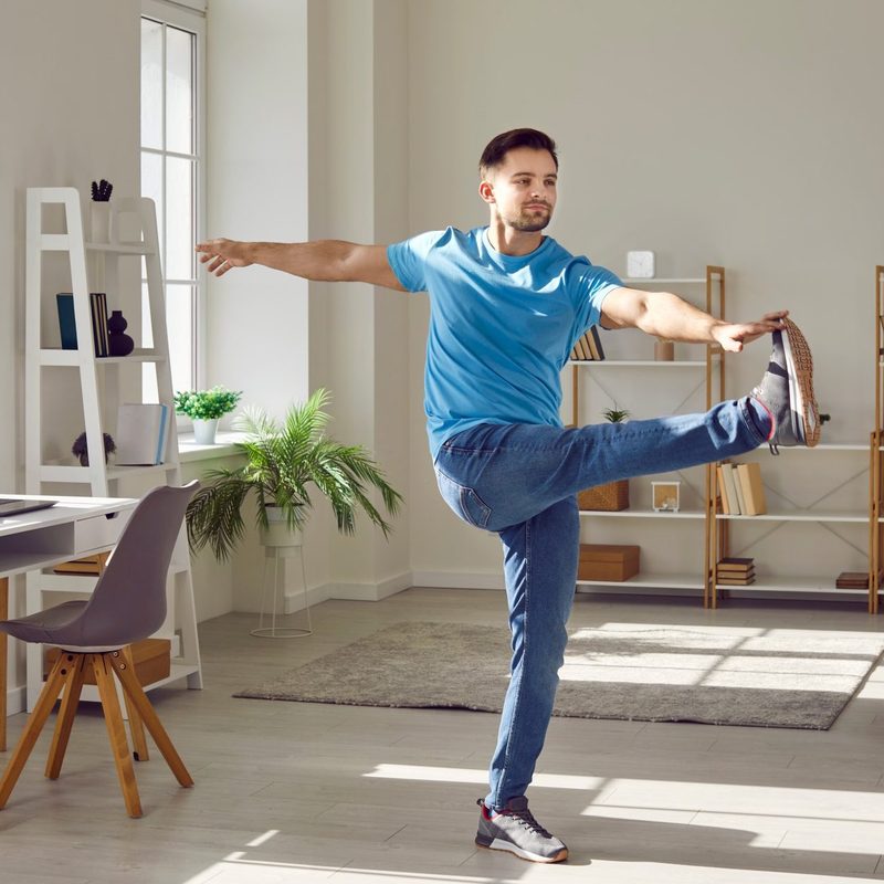 Your full-body stretching routine - The Manual