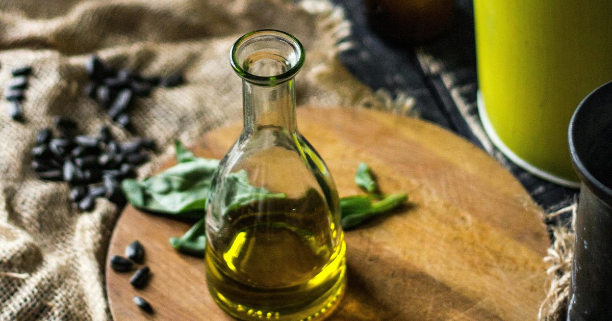 Are seed oils bad for you? Healthy alternatives to consider - The Manual