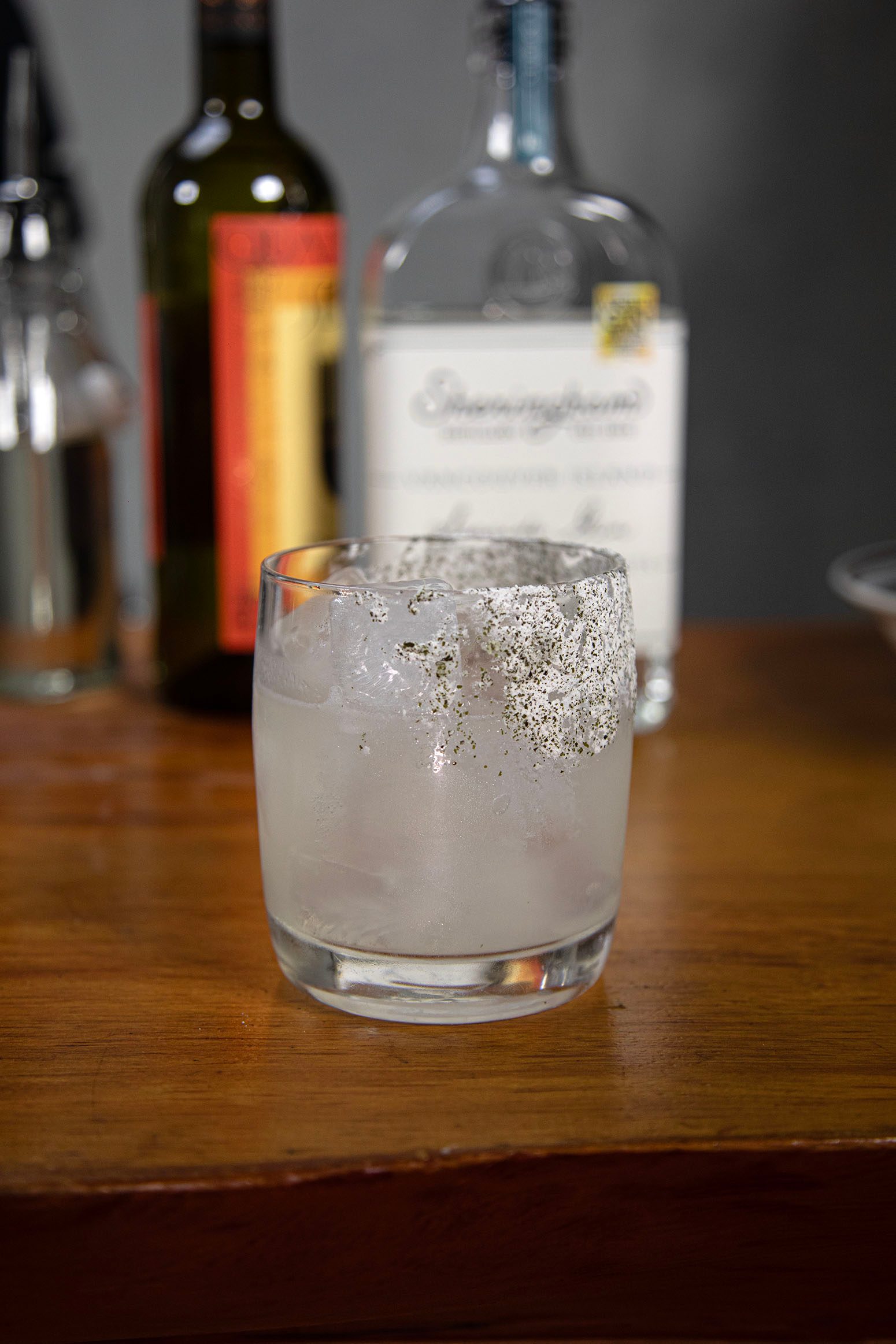 Feel the sea breeze with these seaside-inspired gin cocktails - The Manual