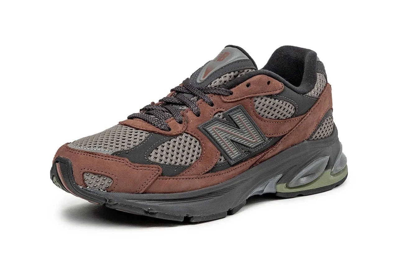 New Balance’s 2010 sneaker arrives in a new vintage color. - The Manual