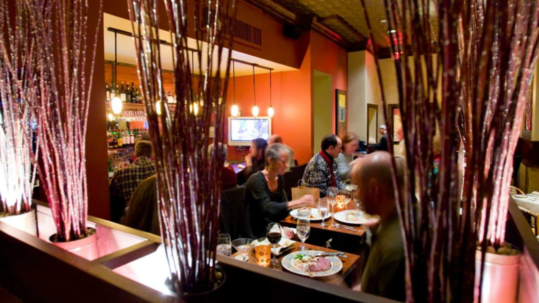 Best Aspen Restaurants and Fall Foliage Views in Colorado - The Manual