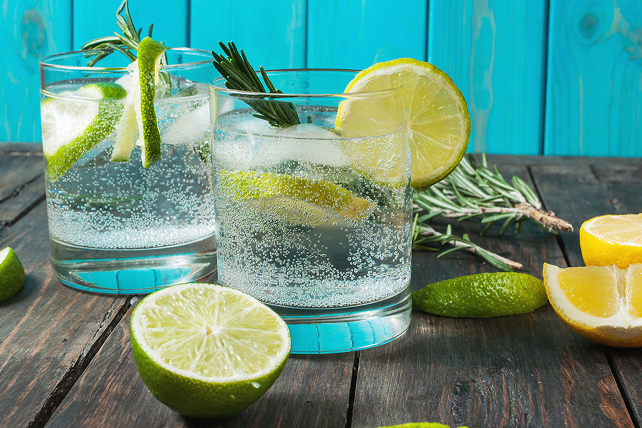 What is London dry gin? Everything you need to know - The Manual