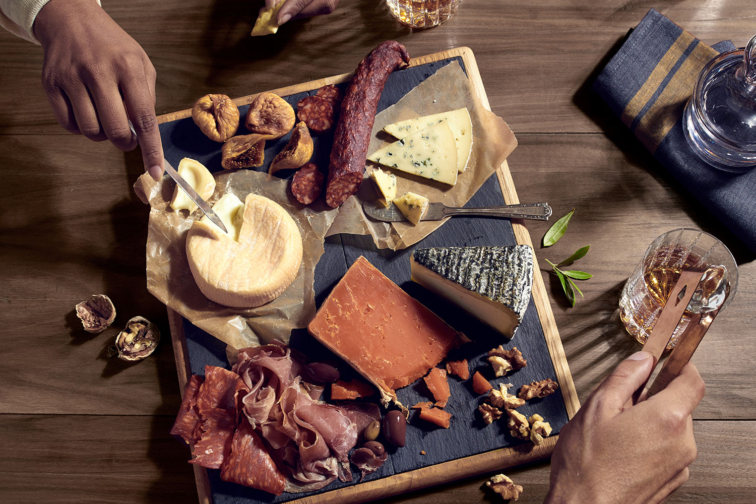 The Best Spirits and Cheese Pairings According to the Experts - The Manual
