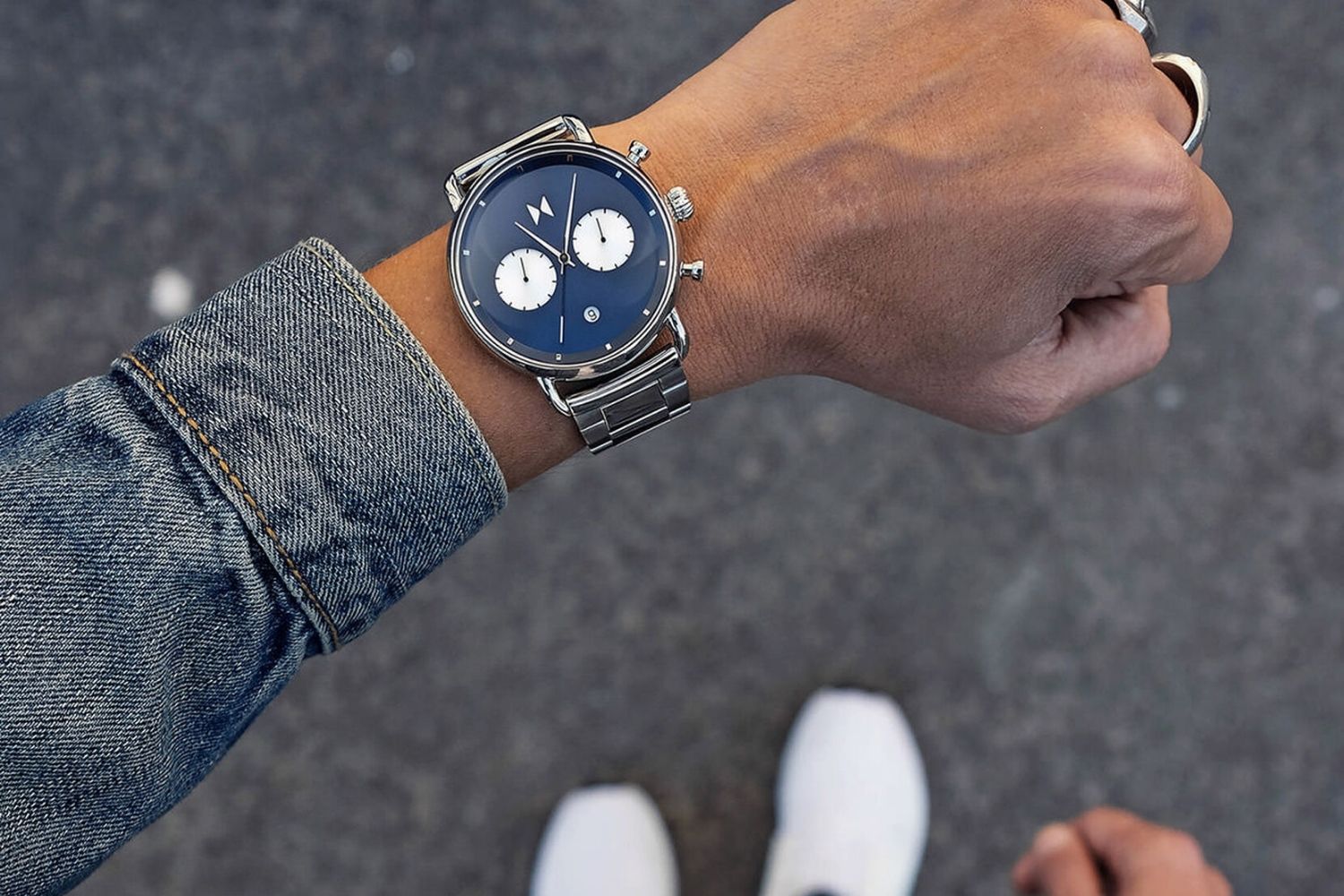 The 8 Best Casual Watches for Men in 2022 - The Manual