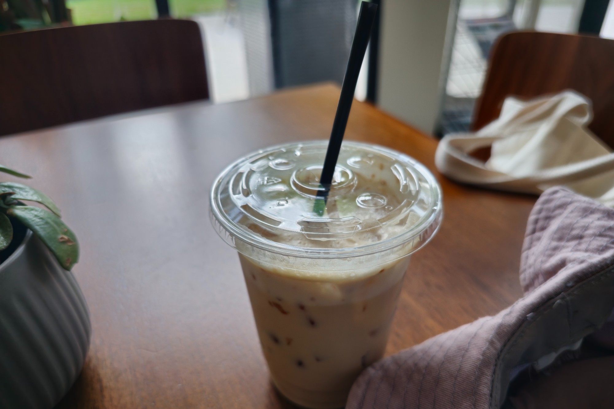 Iced coffee vs. iced latte: What to know before your next order - The ...