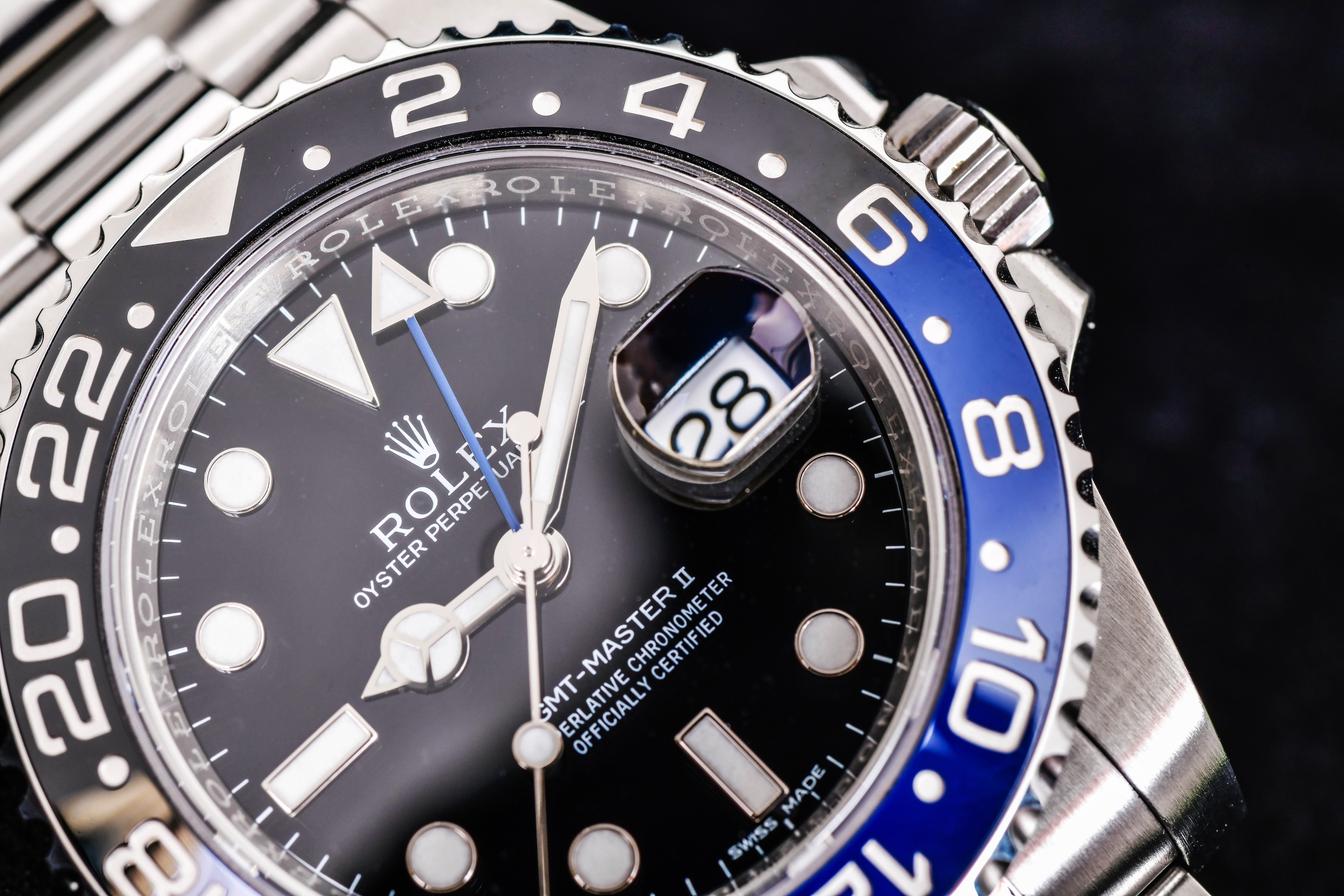 How to Spot a Fake Rolex: 10 Easy Tests for Buyers - The Manual