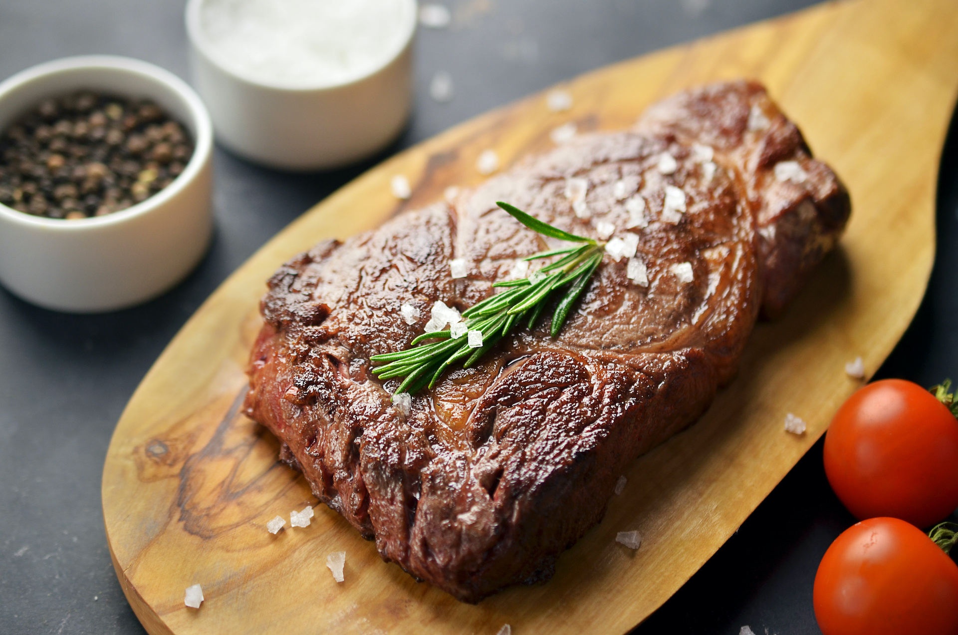 Don't ruin your meal: This is how long to let steak rest - The Manual