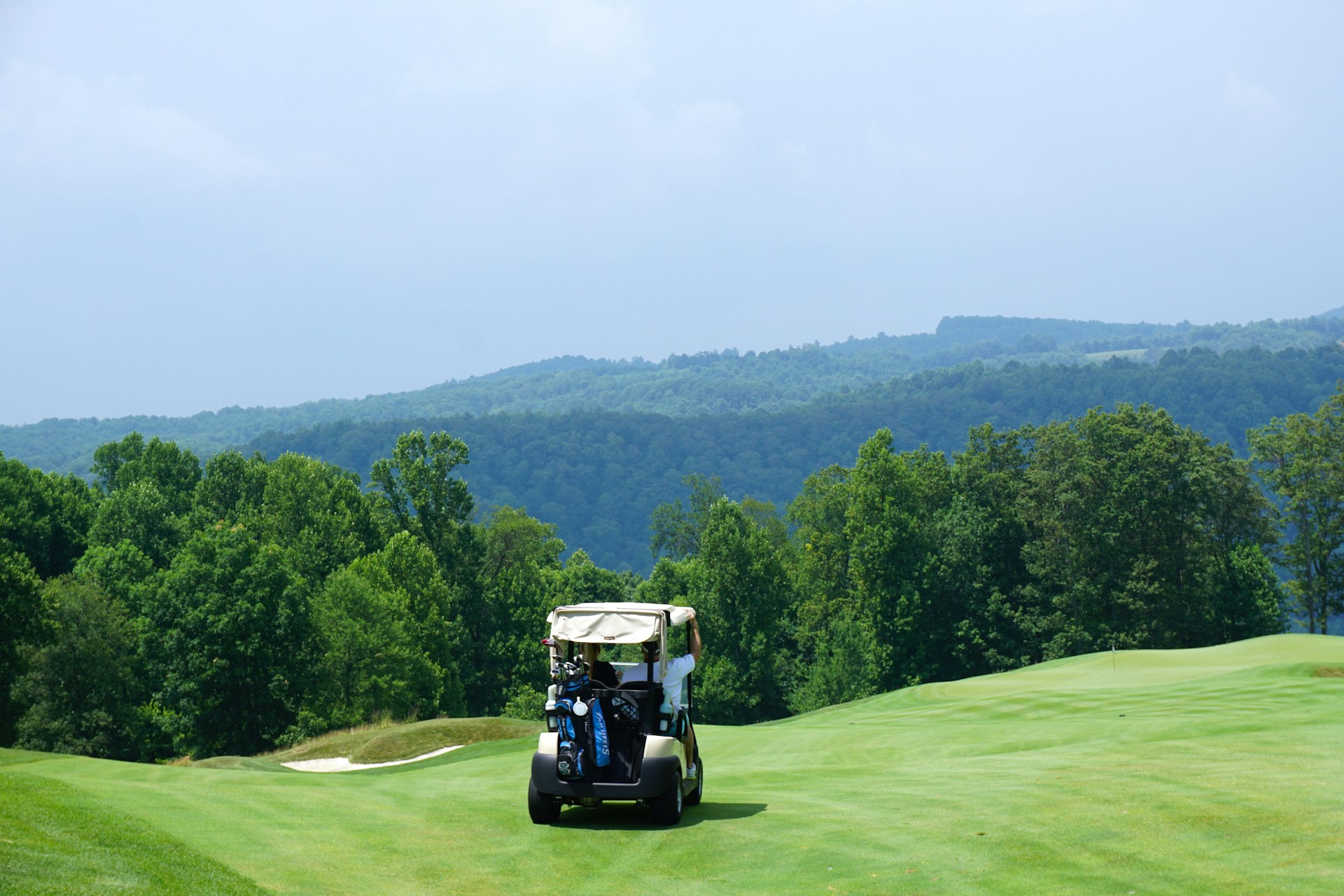What is a draw in golf? How to hit it, when to use it, and more - The ...