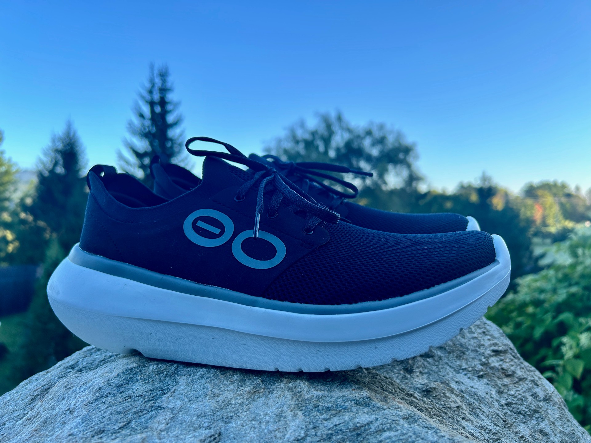 The ooMY Stride from OOFOS shoes is a versatile, comfy ride - The Manual
