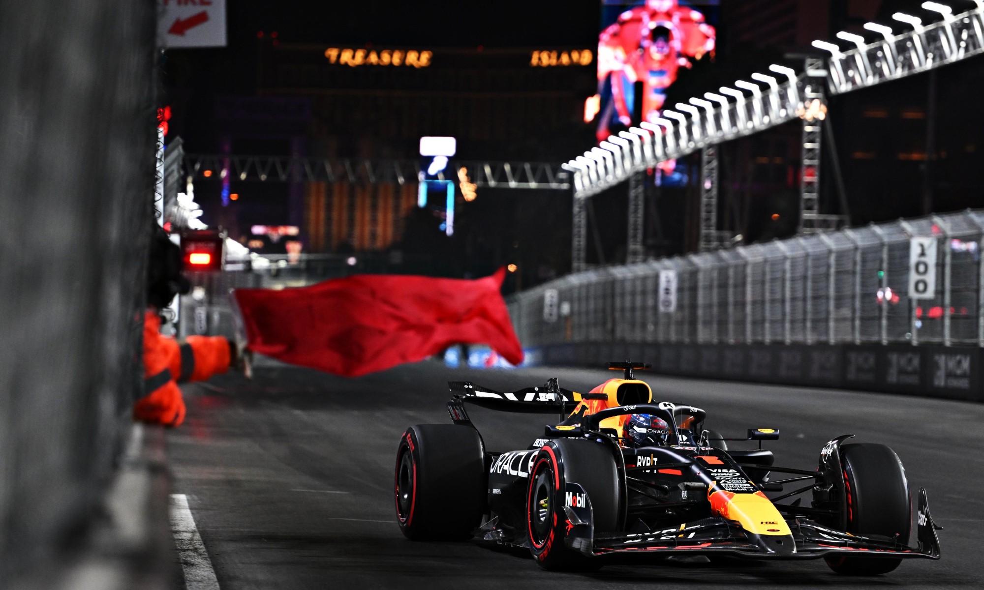Red Bull teams reveal new liveries for 2025 F1 cars - The Manual